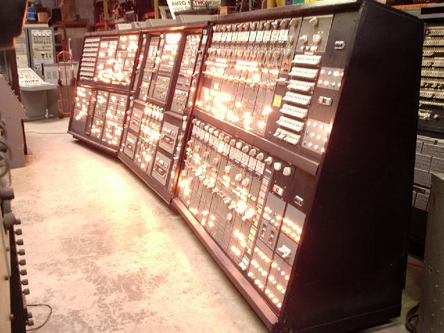 Woody's Electrical Props > Inventory > 122
